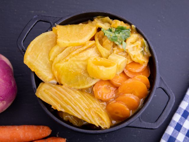 Marmite de poisson blanc au piment d'Espelette fait maison, découvrez ...