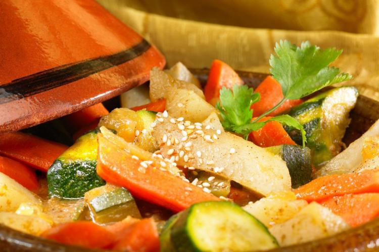 Tajine végétarien et crumble aux pommes | Avekapeti